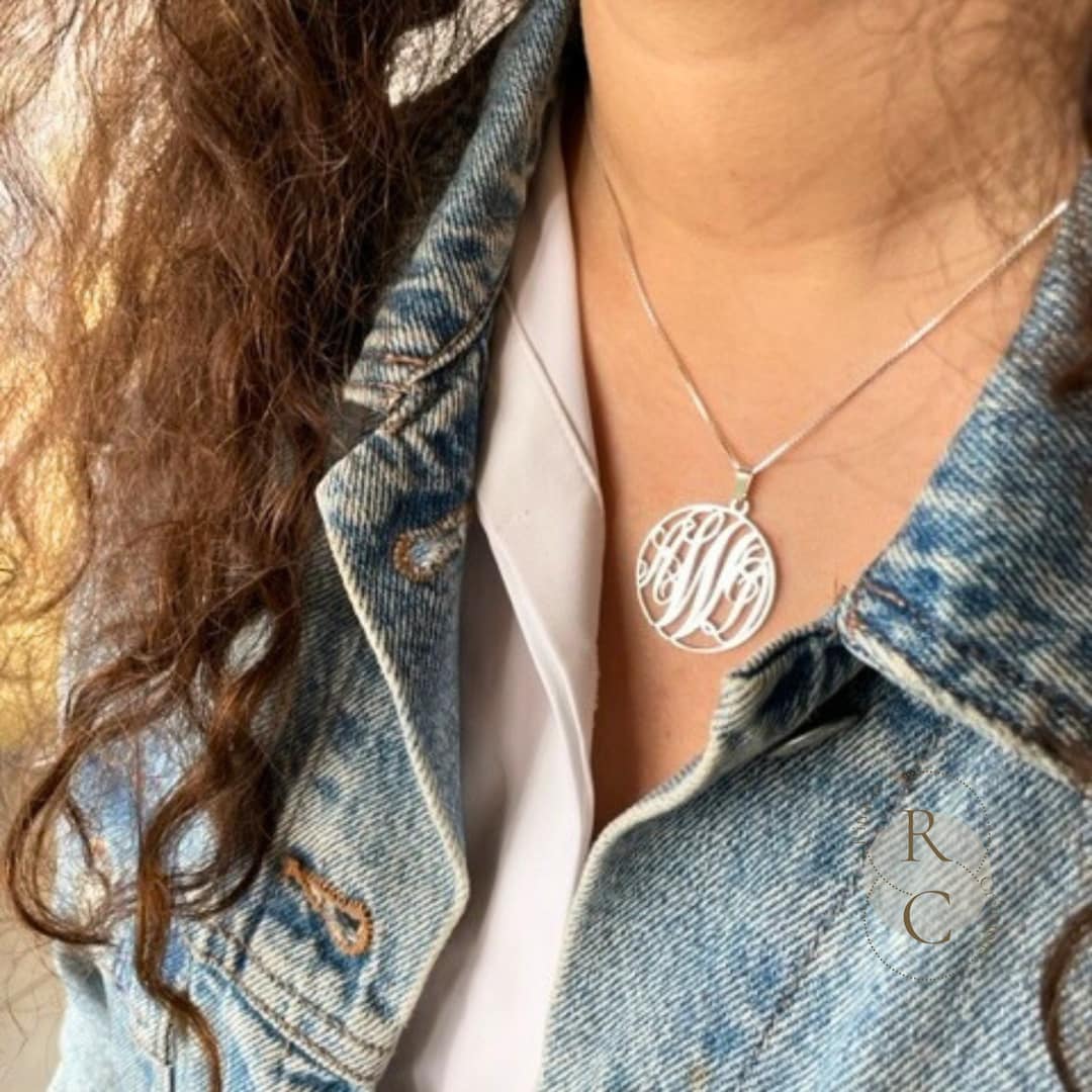 925 Sterling Silver Circle Monogram Necklace With 3 Intertwined Letters ...