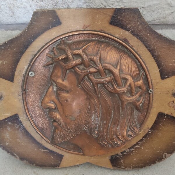 Wooden Face of Jesus - Etsy