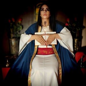 Blue Robe of the Priestess of the Gnostic Mass, Ecclesia Gnostica ...