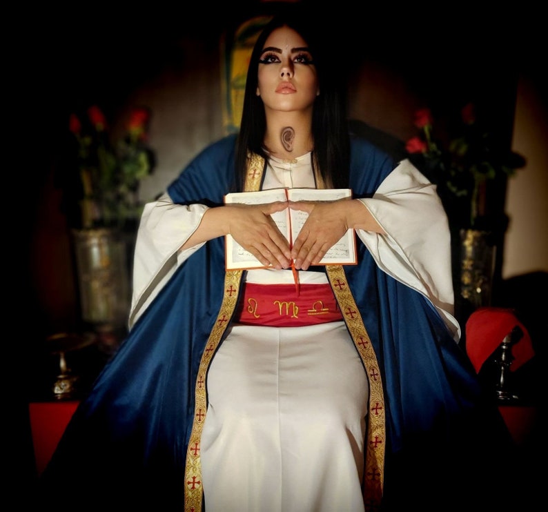 Blue Robe of the Priestess of the Gnostic Mass, Ecclesia Gnostica ...