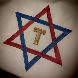 The Probationer Robe of the A∴A∴ | White Tau Robe With Pentagram ...