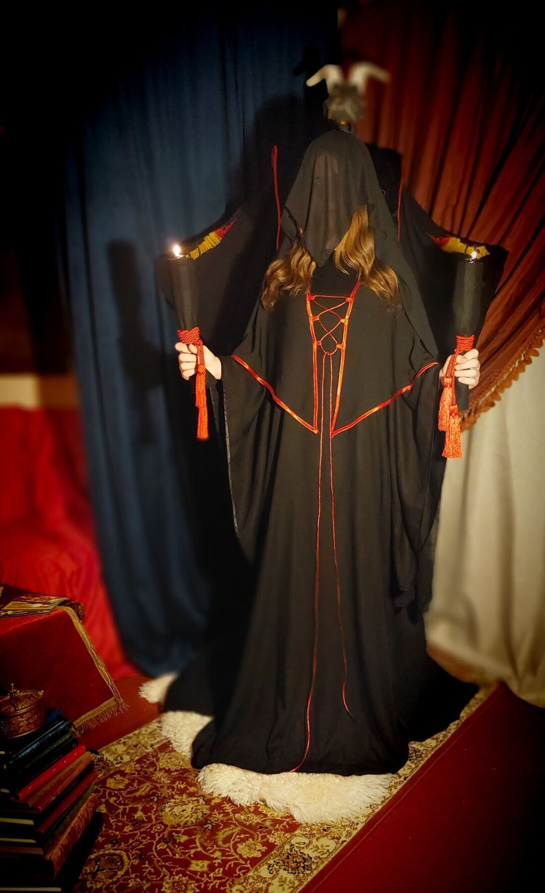 Shawl of Hekate - Shawl With Triple Key Symbol, Black Robe of the ...