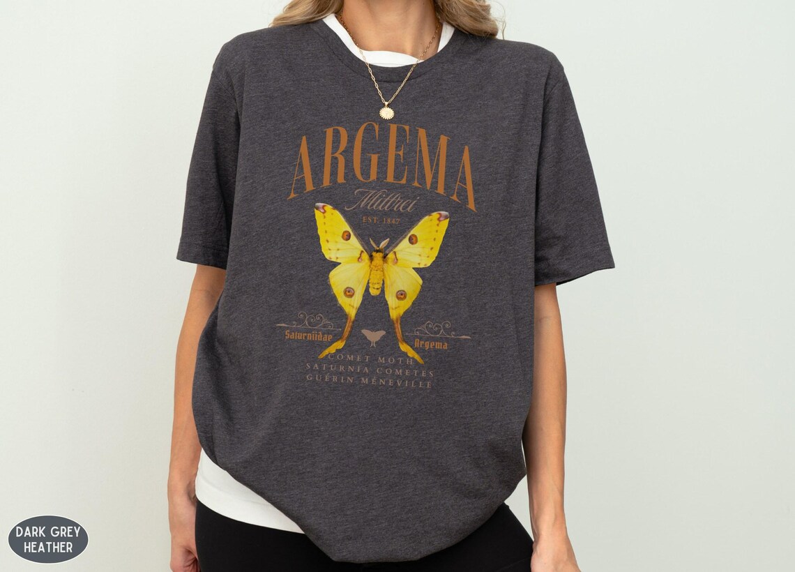 Comet Moth Shirt Insect Shirt Moth Lover Tees Cottagecore Shirt Moth ...