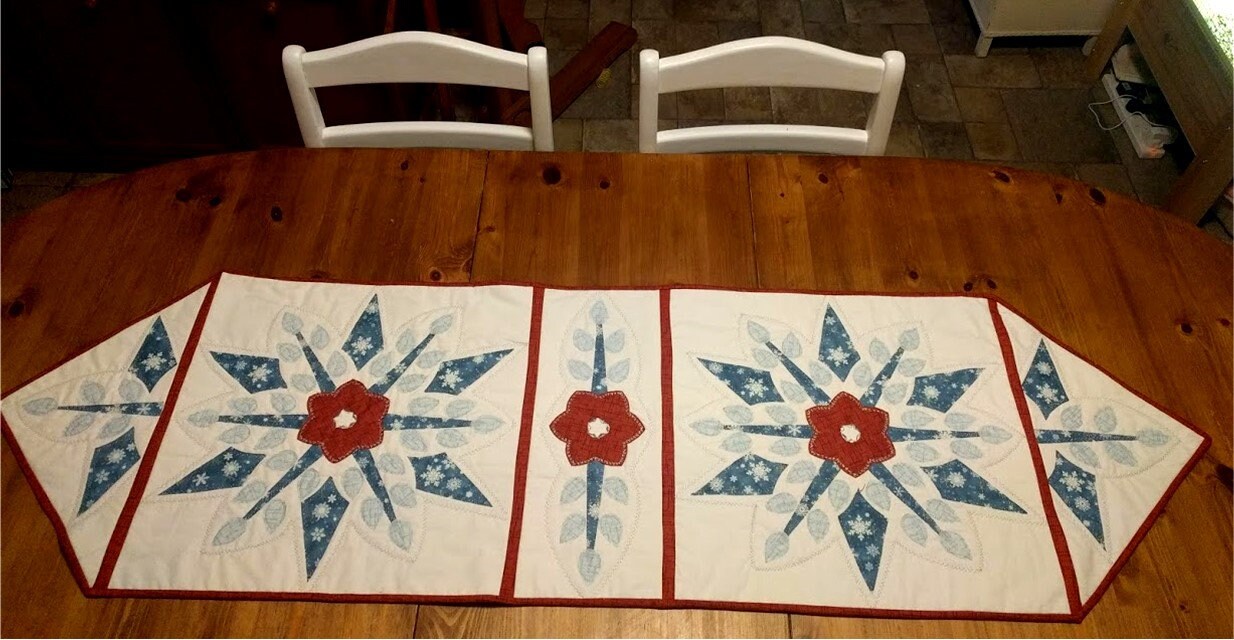 Snowflake Table Runner PDF Pattern - Etsy