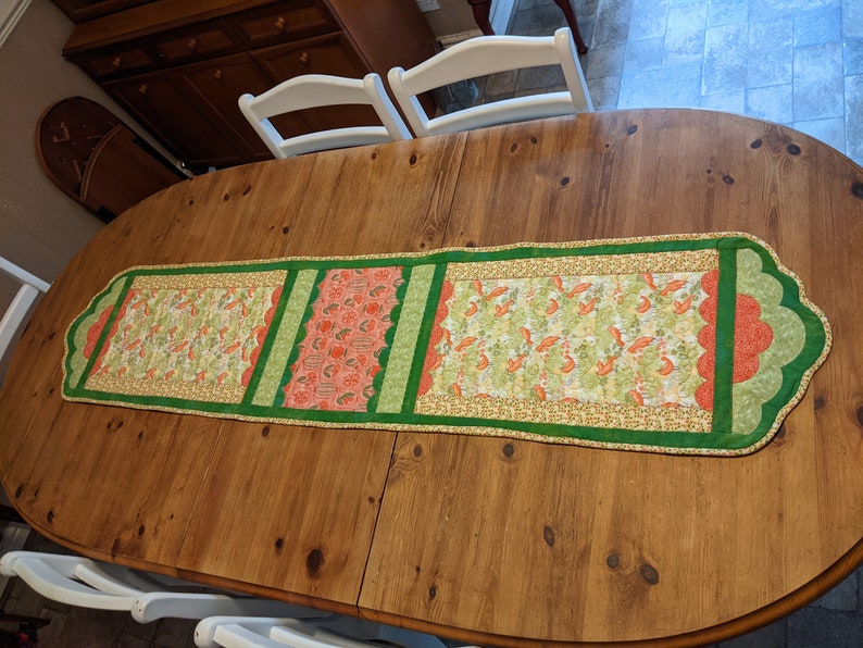 Scalloped Table Runner PDF Pattern - Etsy