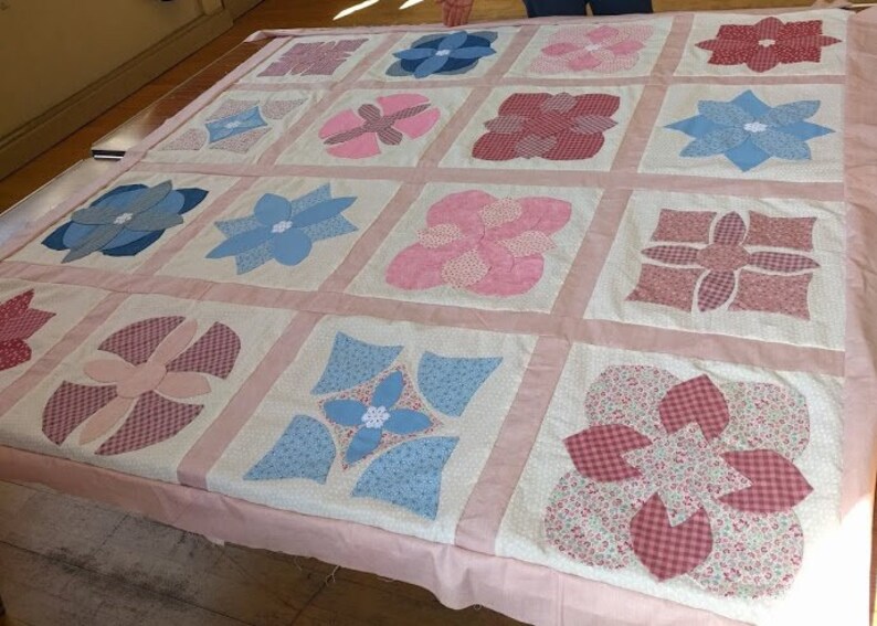 Symmetry Sampler Applique Quilt PDF Pattern - Etsy