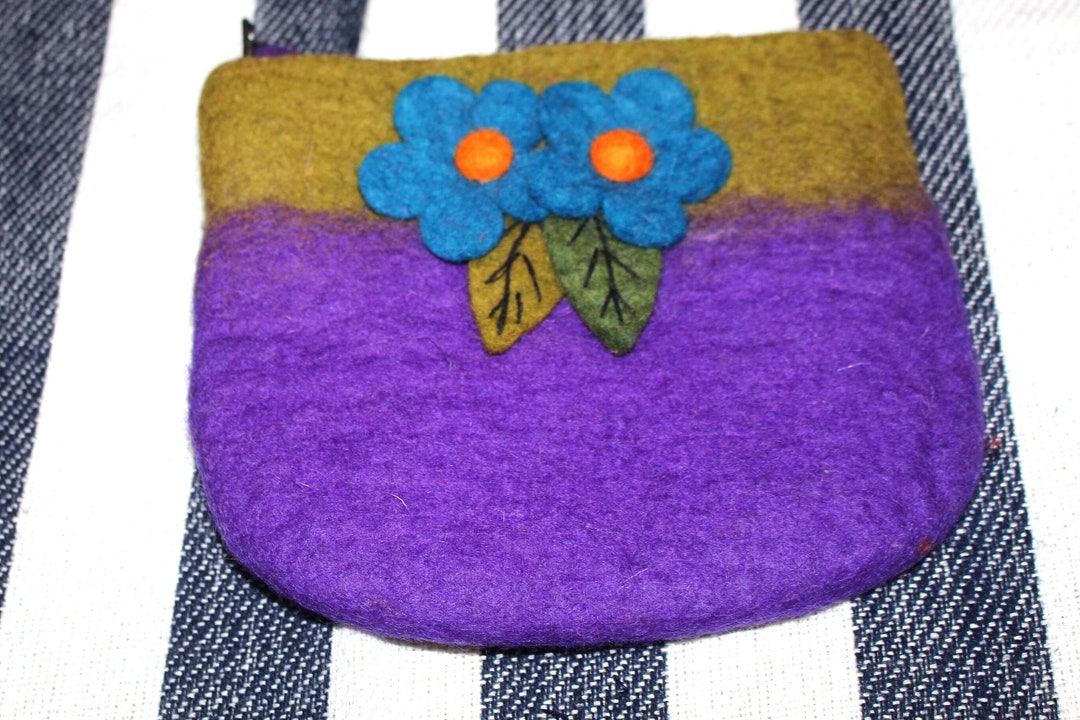Felt Flower Coin Purse. Handmade Beautiful Wool Purse. - Etsy
