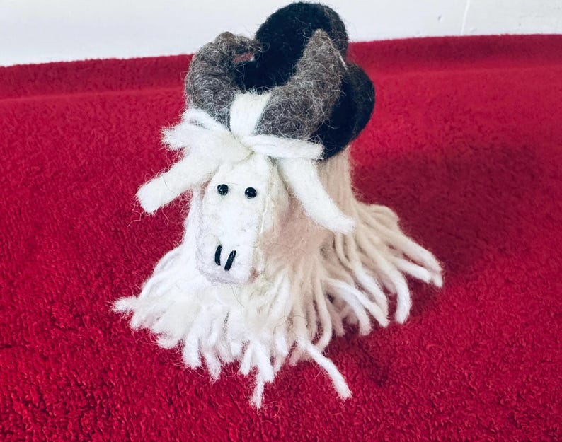 Adorable Handmade Wool Felt Yak Figurine, Himalayan Yak. Decorative Art ...