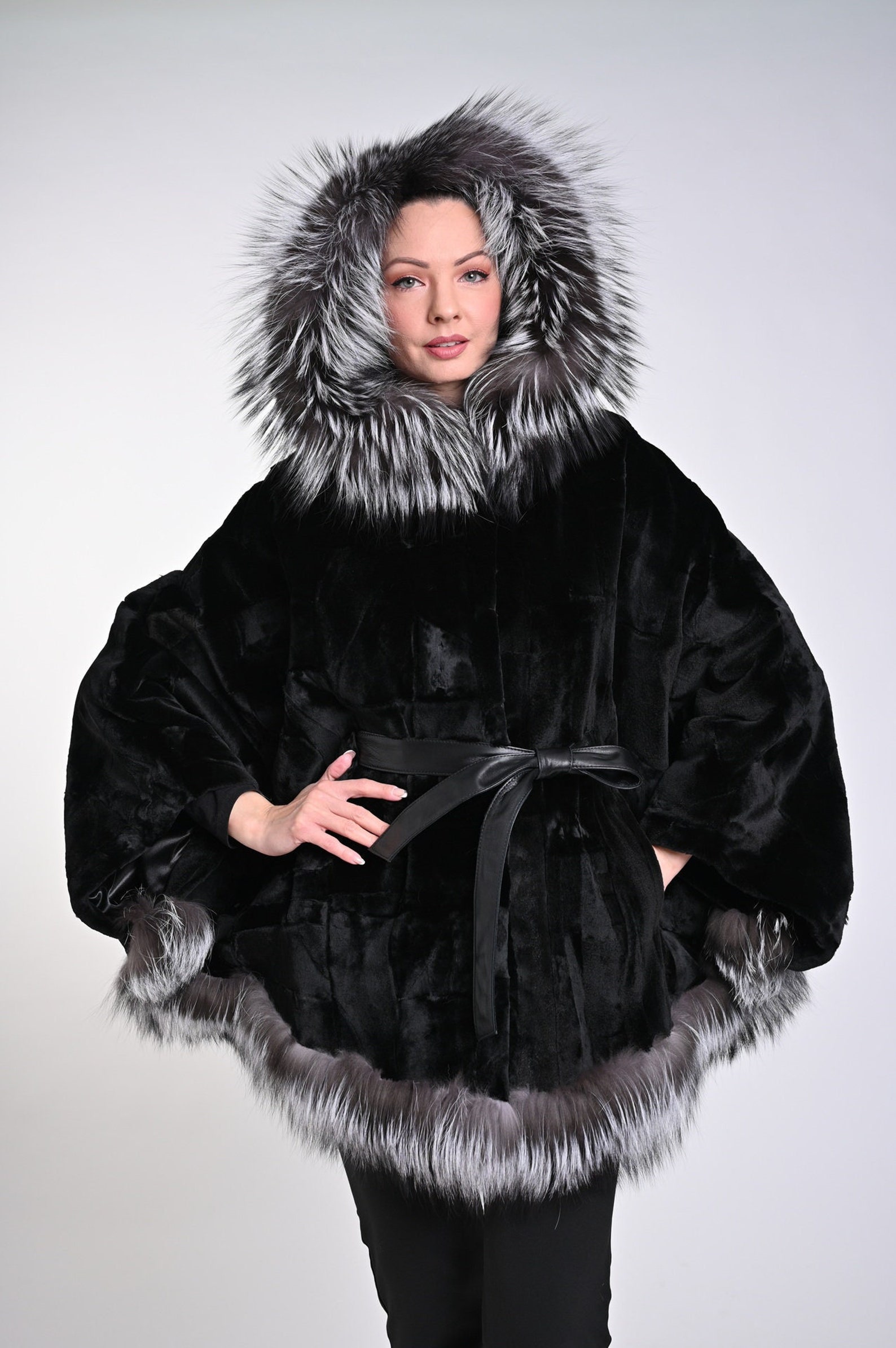 Hait Cut Black Mink Big Cape With Silver Blue Fox One Size - Etsy