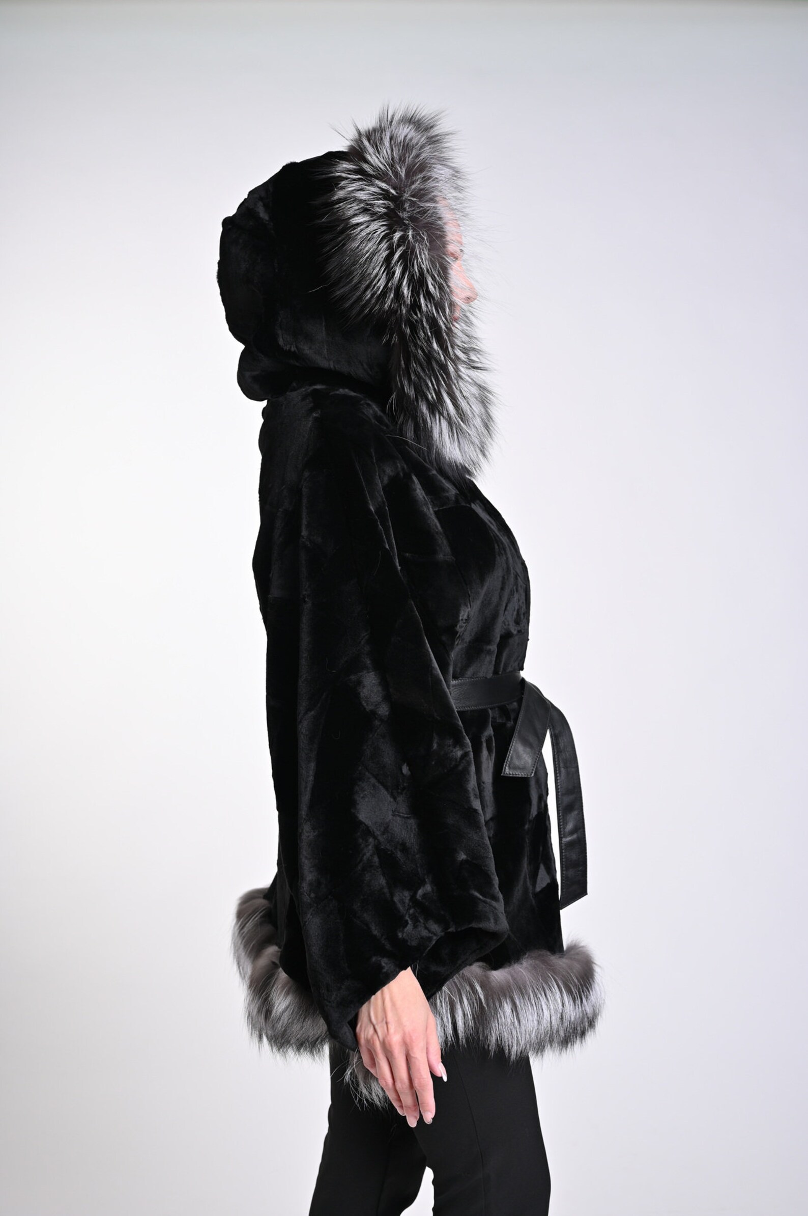 Hait Cut Black Mink Big Cape With Silver Blue Fox One Size - Etsy