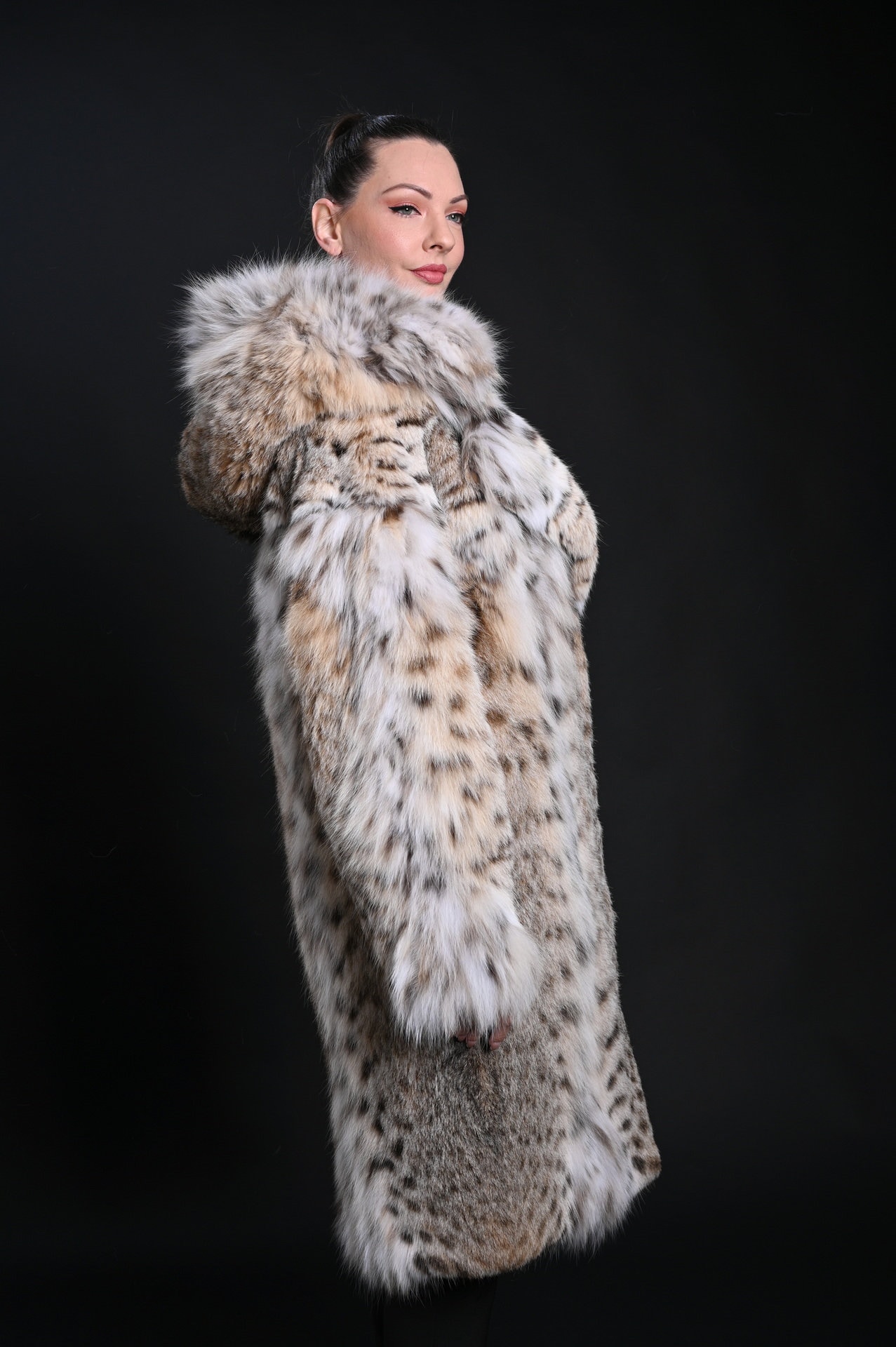 Classic Lynx Fur Jacket With Hood – Handmade Luxury Winter Outerwear ...