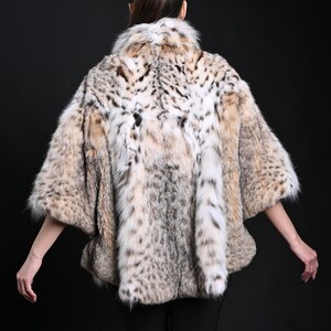 Small Cape Fur Lynx - Big Collar & Short Sleeve - Comfortable - Etsy