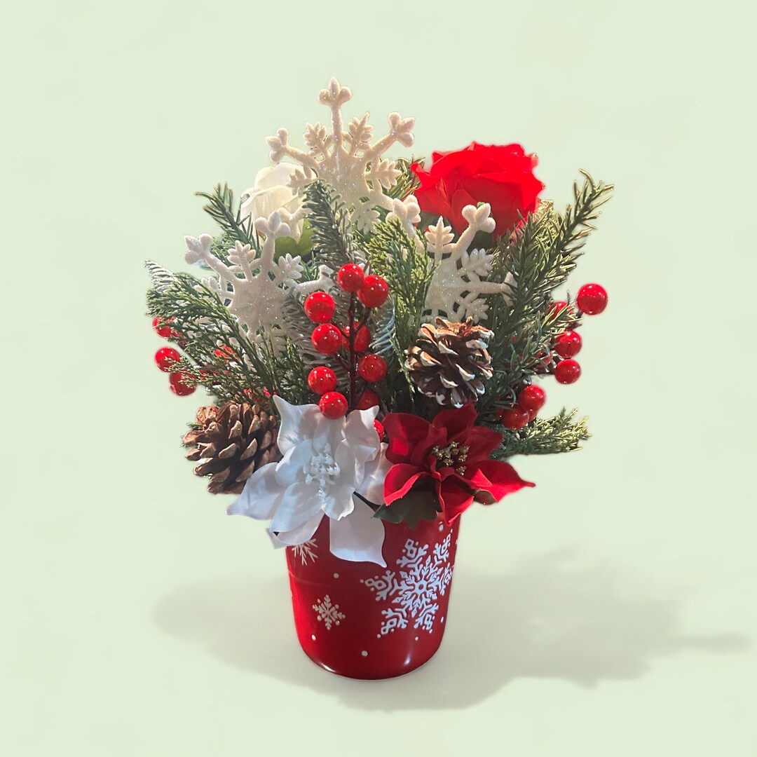 Christmas Pine and Roses | Christmas | Evergreen | Free Shipping - Etsy