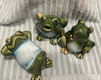 Miniature Ceramic Green Frog With Yellow Belly - Etsy