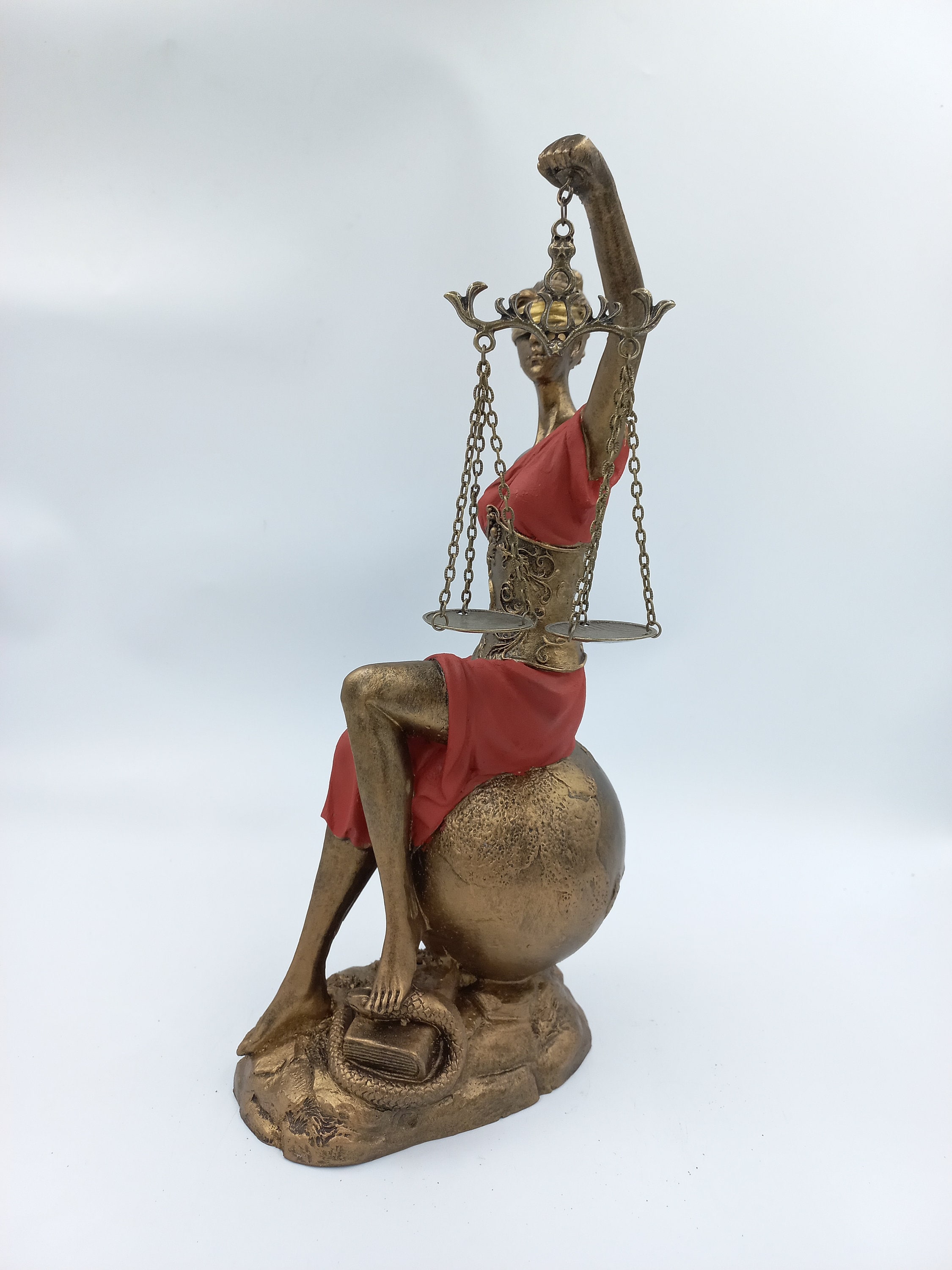 Lady Justice Statue Themis Greek Goddess Sculpture, Justice of the ...