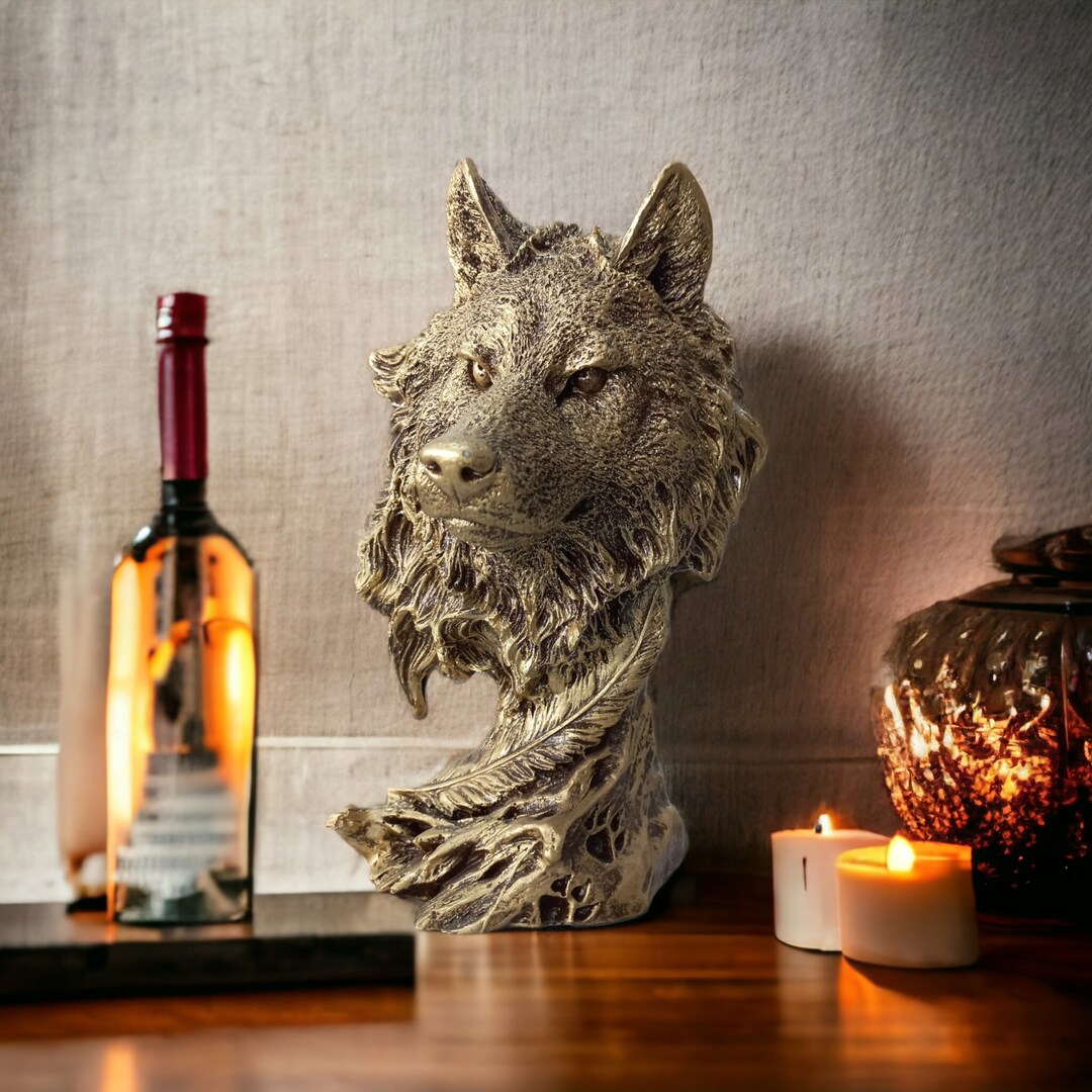 Decorative Wolf Sculpture, Wolf Figurine Statue, Home Decor, Office ...