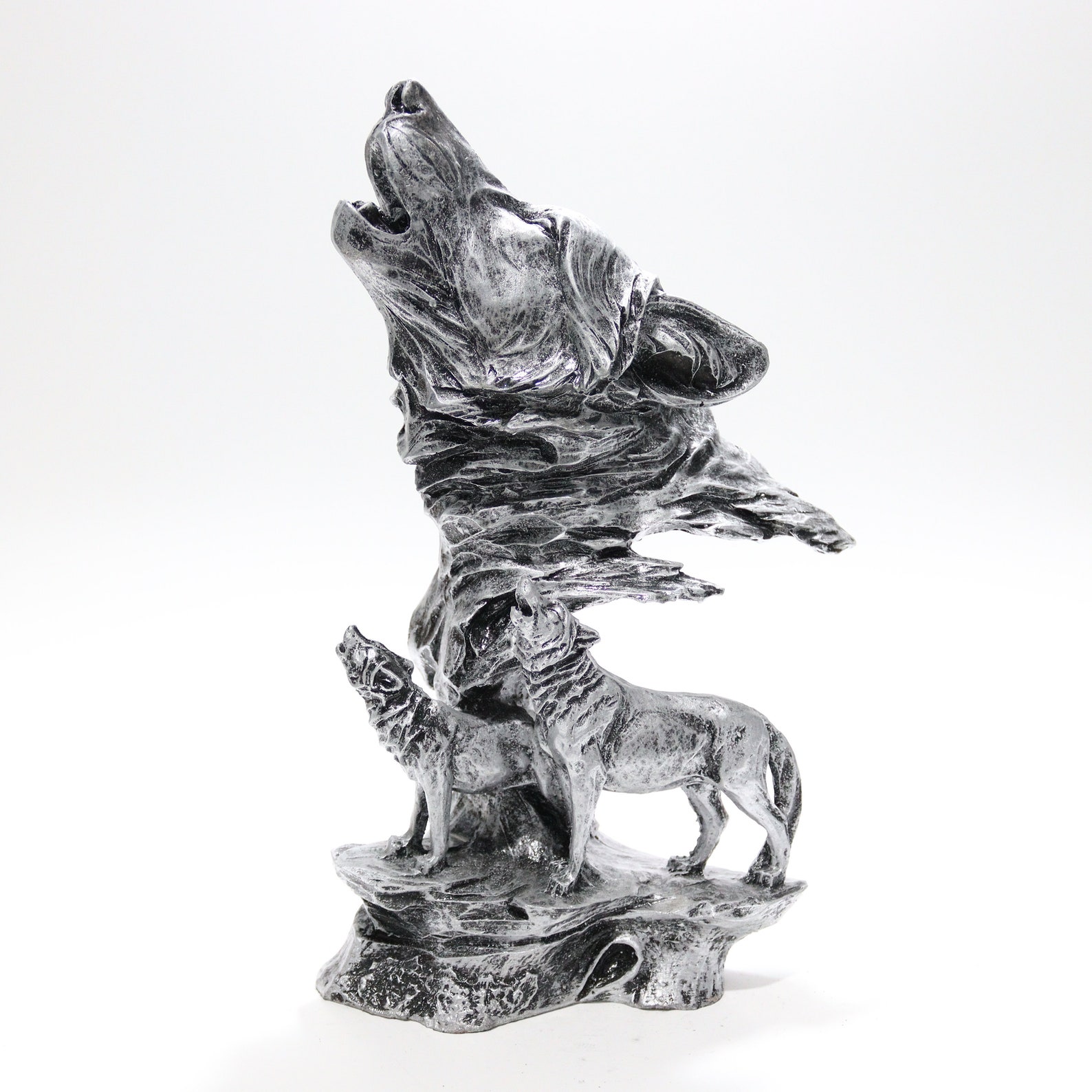 Howling Wolf Figurine 3 Wolves Figurine Wolf Statue Home - Etsy