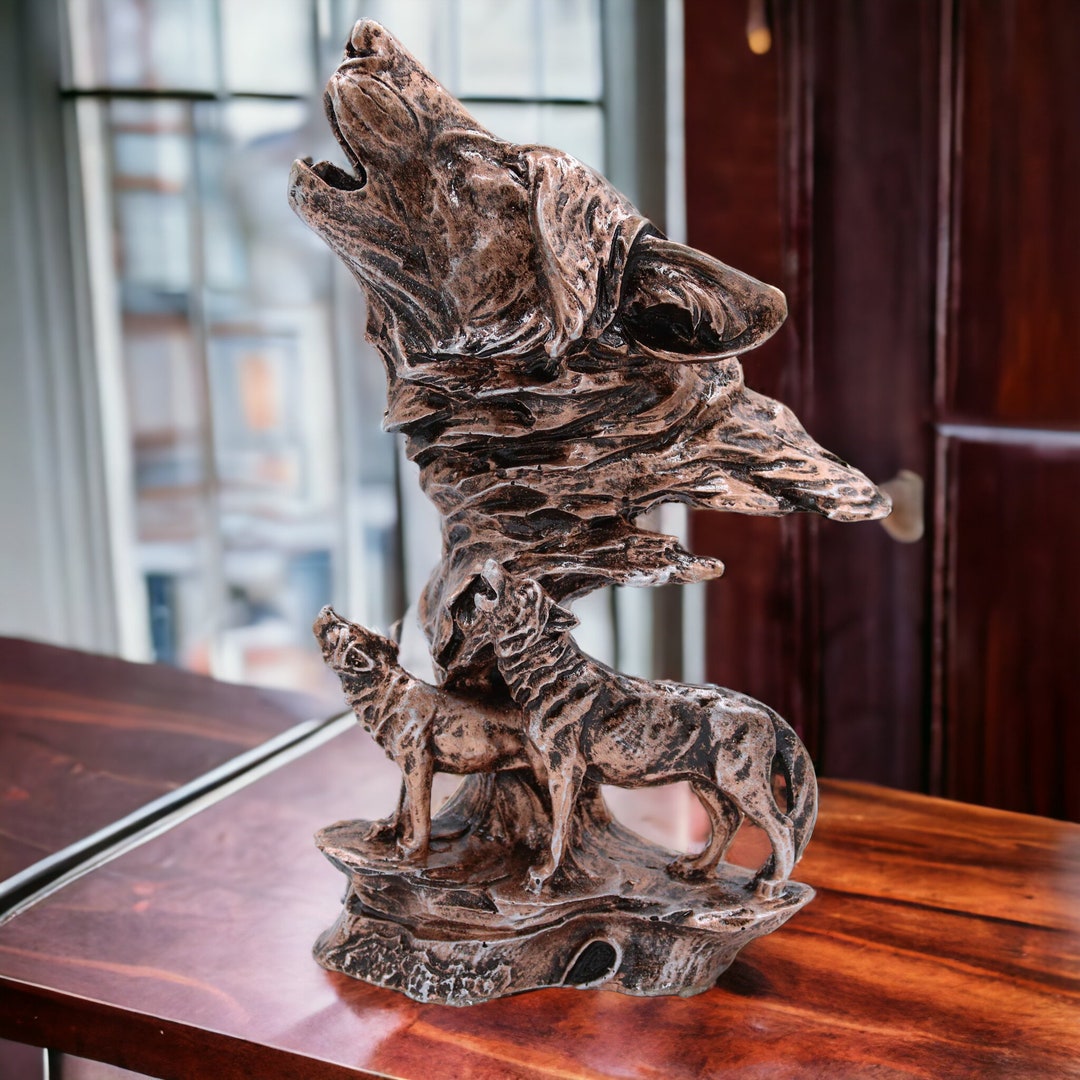 Howling Wolf Figurine, 3 Wolves Figurine, Wolf Statue, Home Decor ...