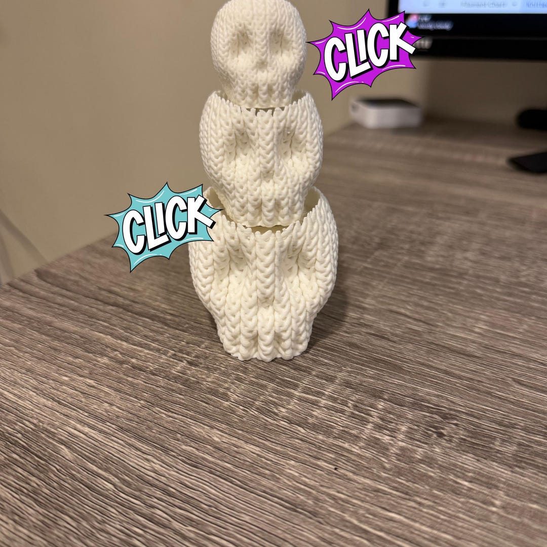 Knitted Skull Fidget, 3D Printed, 3 Tier Clicker Fidget, Gothic Desk ...