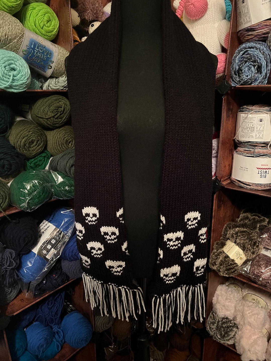 Addi 46 Pin Knitting Machine: Knit Skull Scarf Pattern - Circular ...