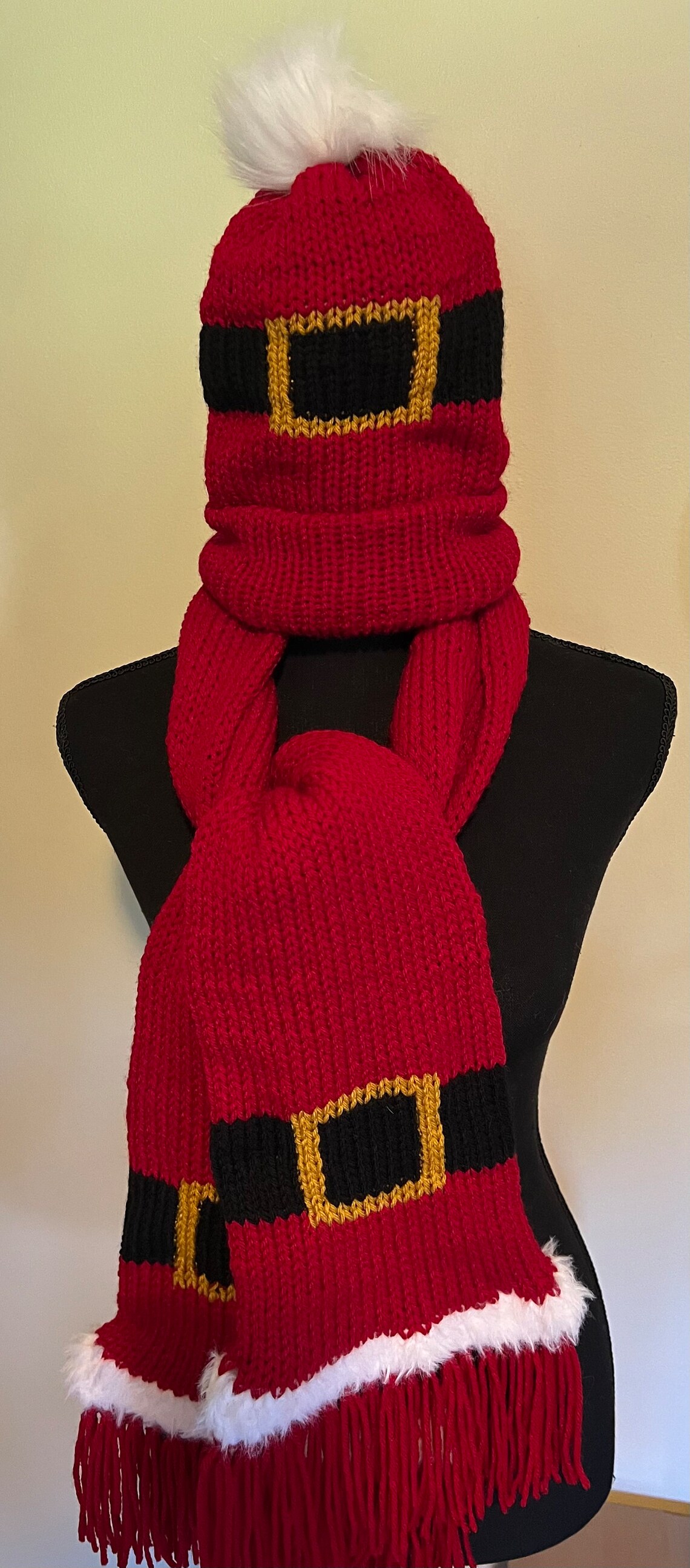 Santa Buckle Hat & Scarf Set Pattern, Digital Pattern, Knitting Machine ...