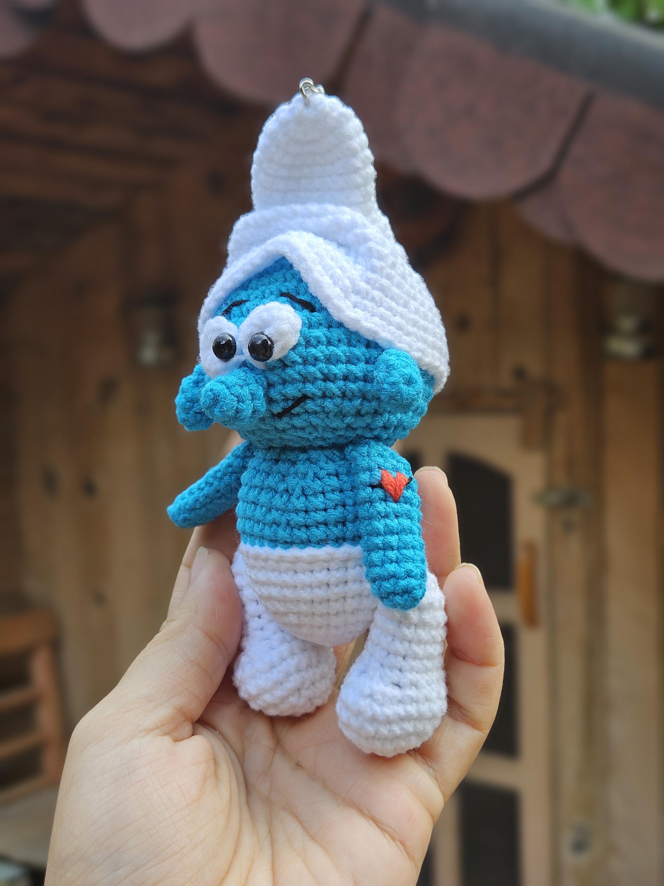 Handmade Smurfs & Papa Smurf Amigurumi Keychains Cute, Customizable ...