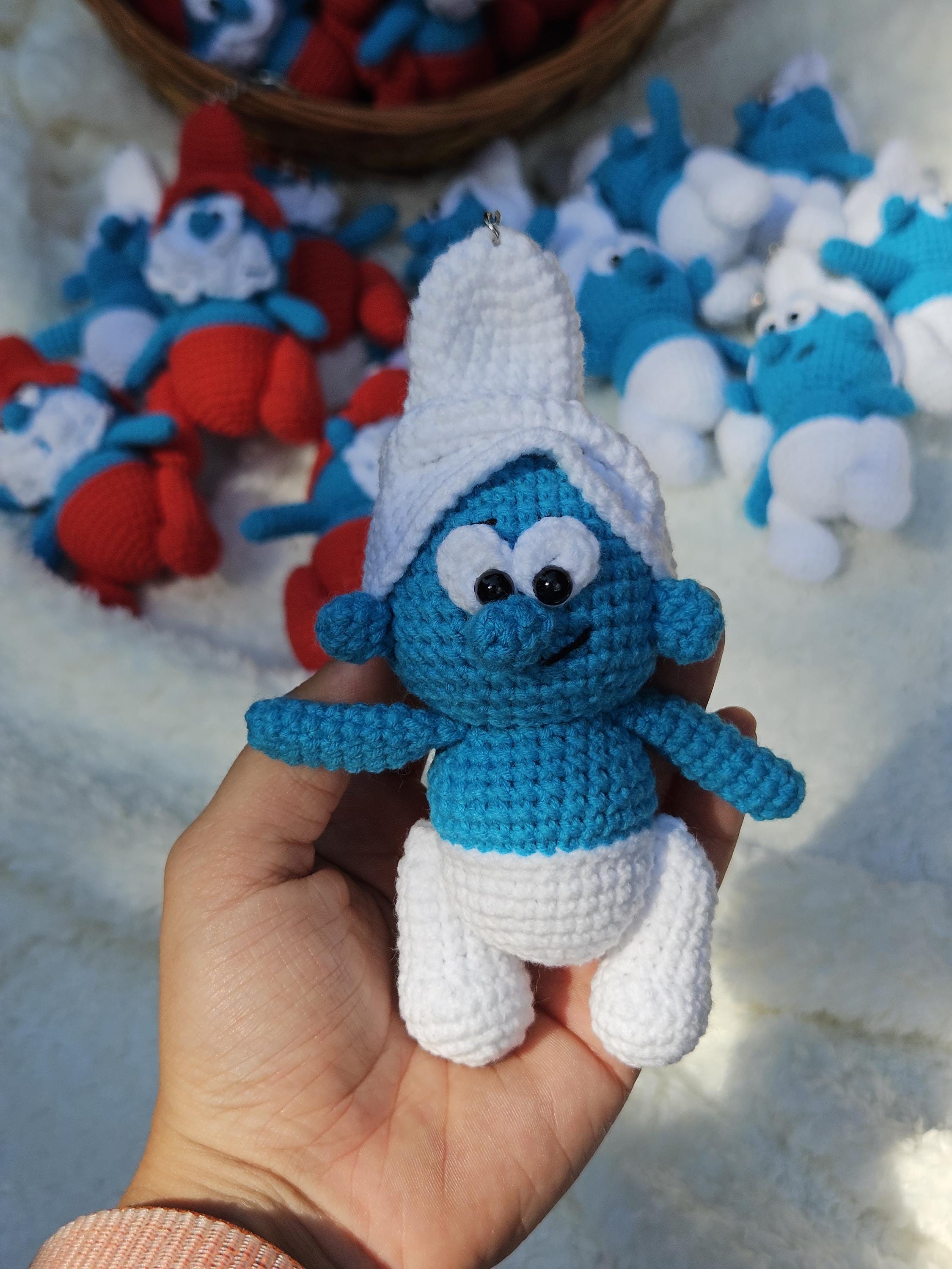 Handmade Smurfs & Papa Smurf Amigurumi Keychains Cute, Customizable ...