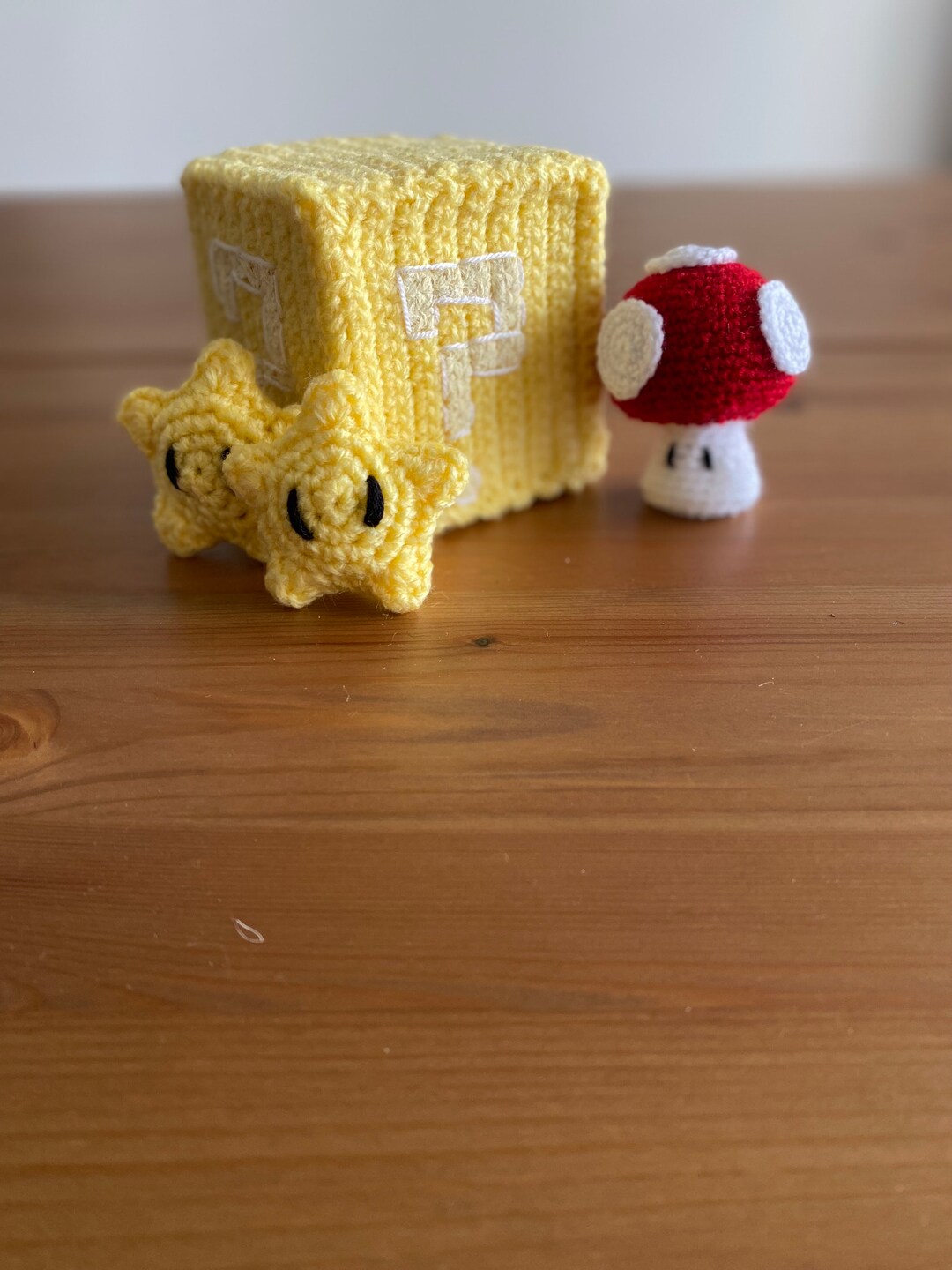 GEEK Mario Pack Star, Mushroom and Handmade Crochet Block Question ...