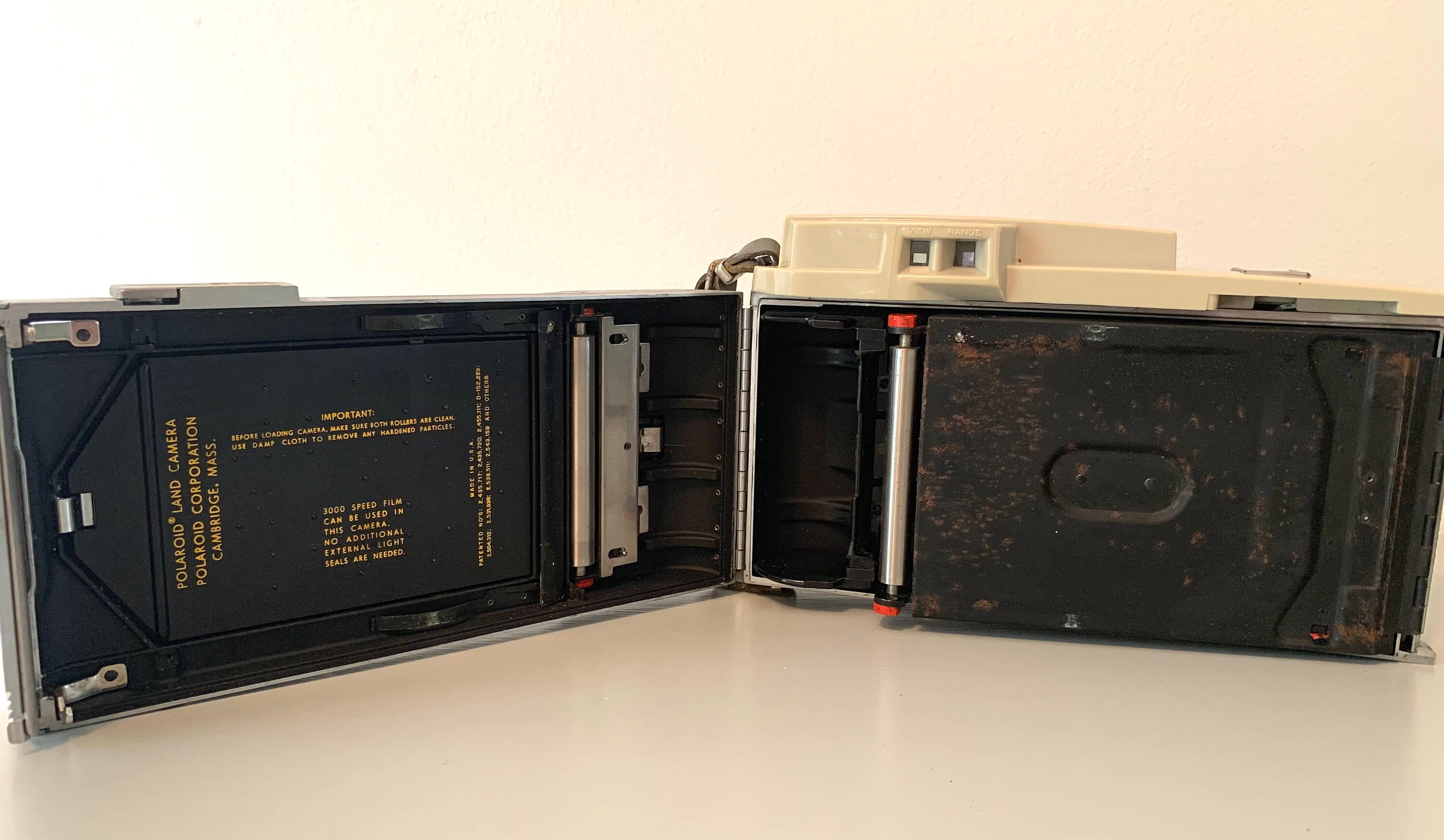 Vintage 1950s Polaroid 800 Land Camera W/accessories, Wink Light, Photoelectric Shutter ...