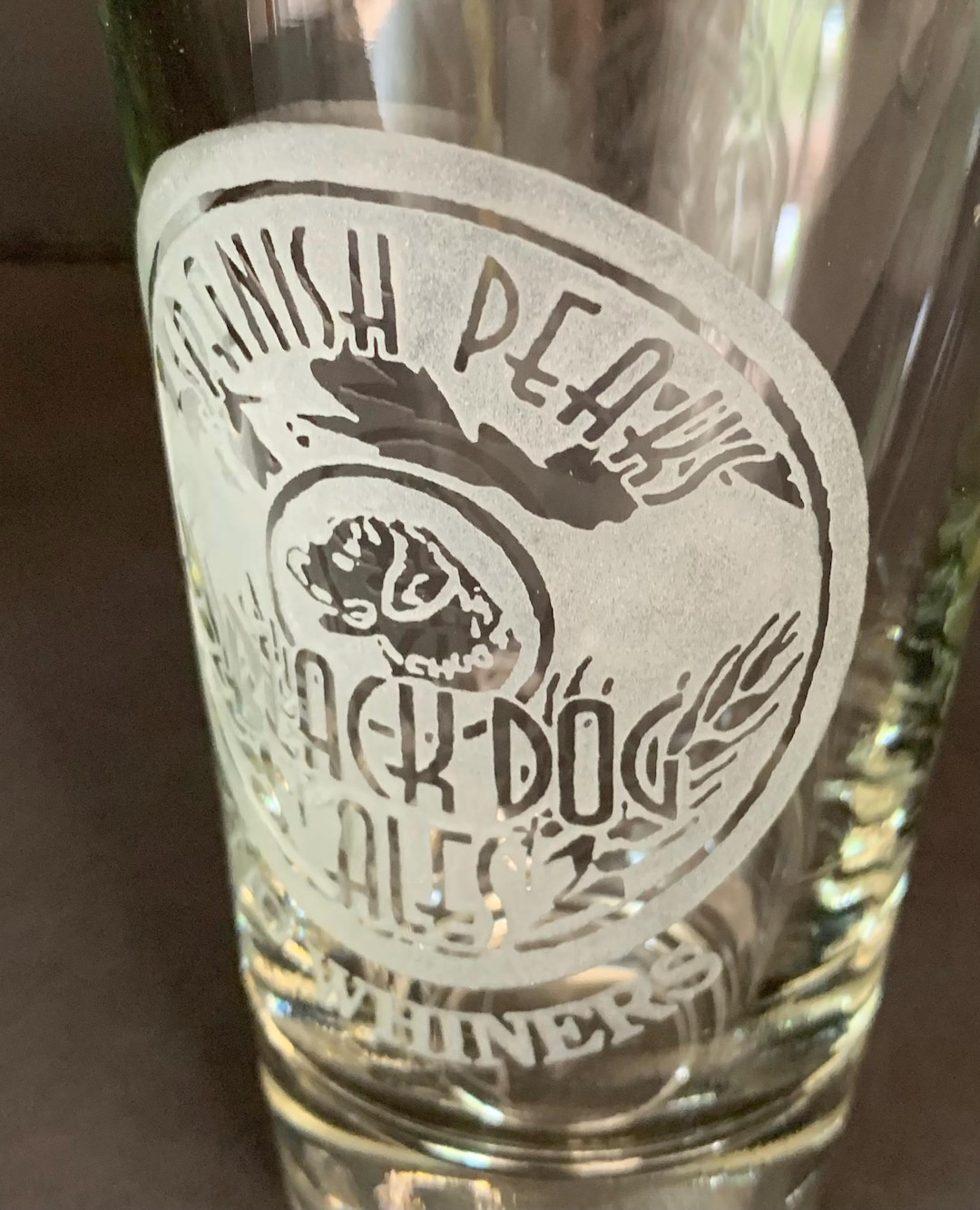 Vintage Spanish Peaks Brewery Pint Glass: Black Dog Ales Etched ...