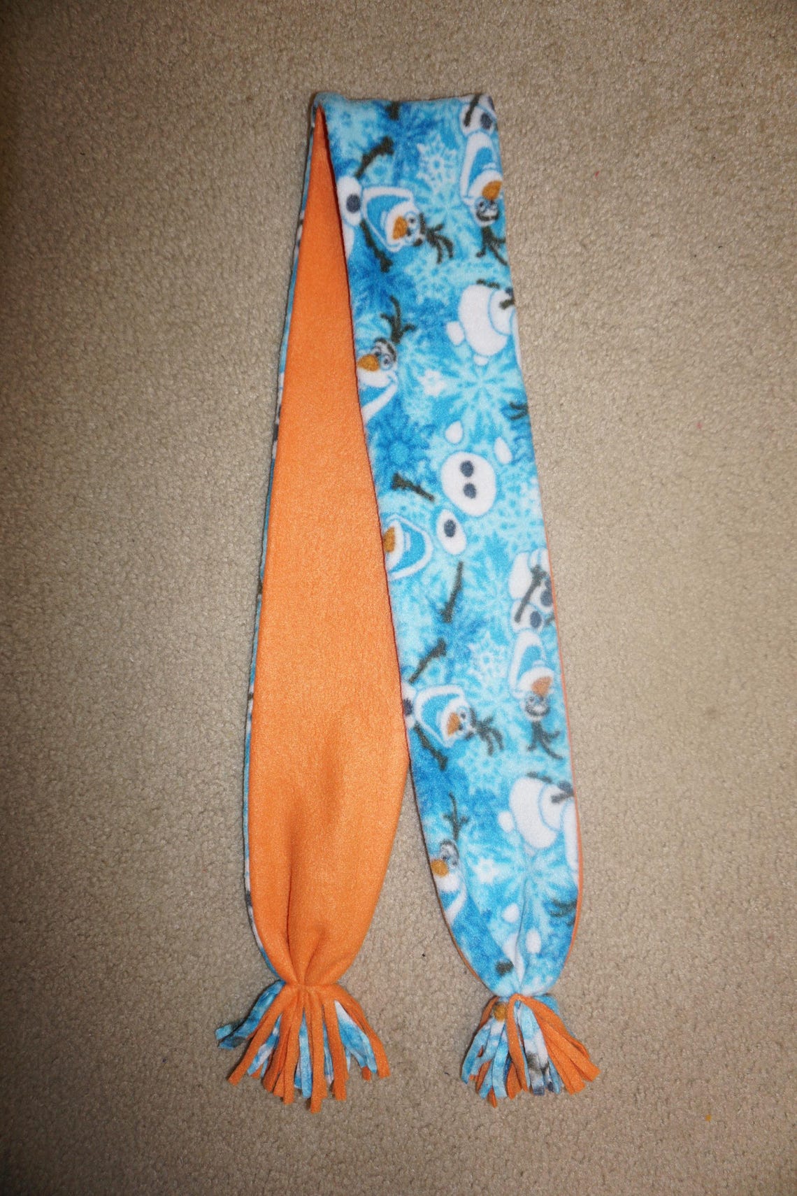 Frozen Olaf Scarf - Etsy
