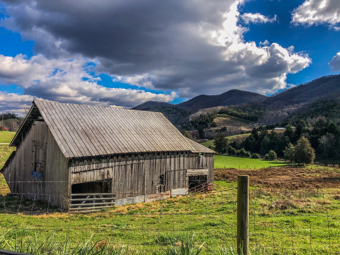 Rural Landscape Photography of a Barn and Mountains | Country ...