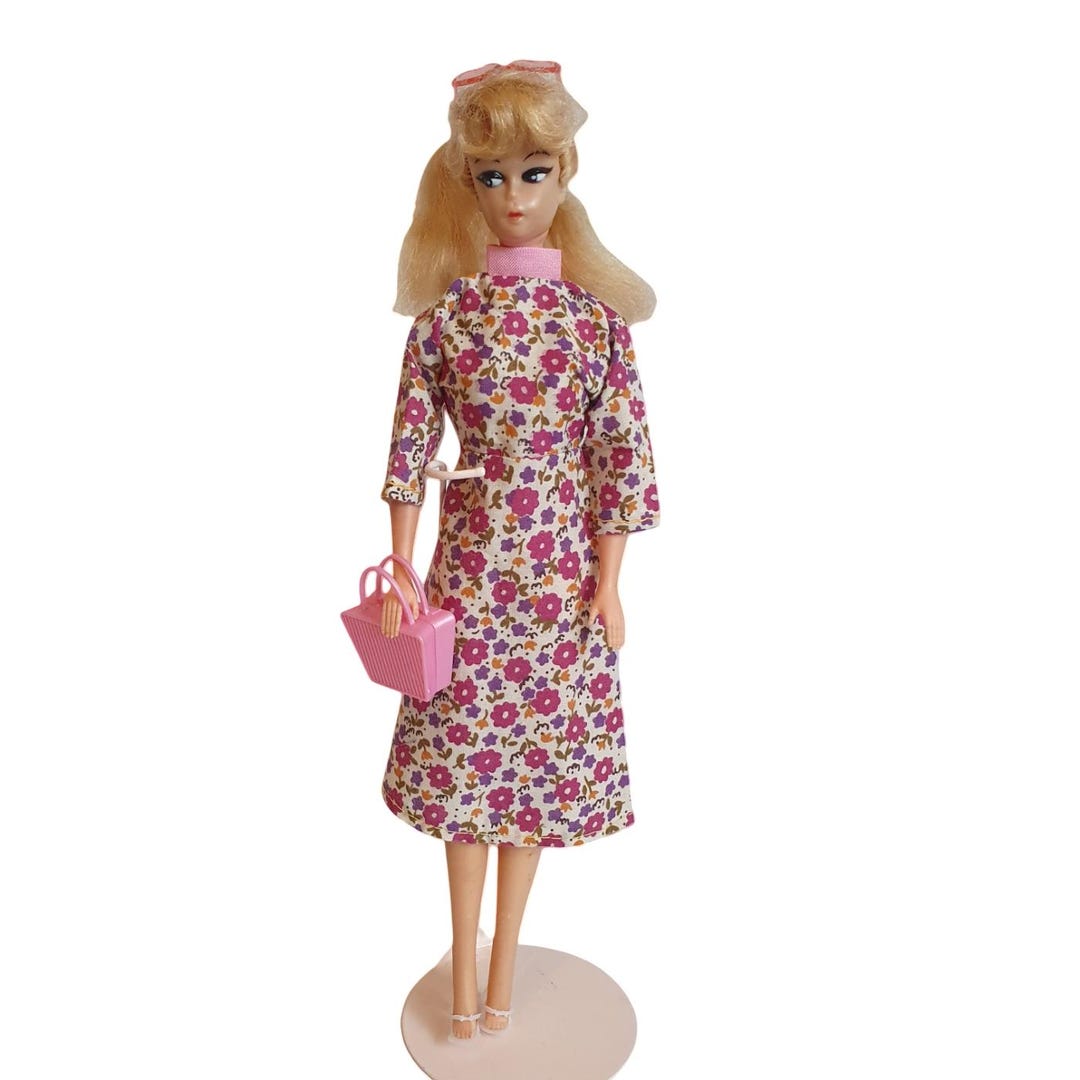 Vintage Davtex Suzette Clone Fashion Doll W/wenco Modenschau Outfit 11 ...