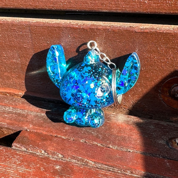 Stitch Keychain - Etsy