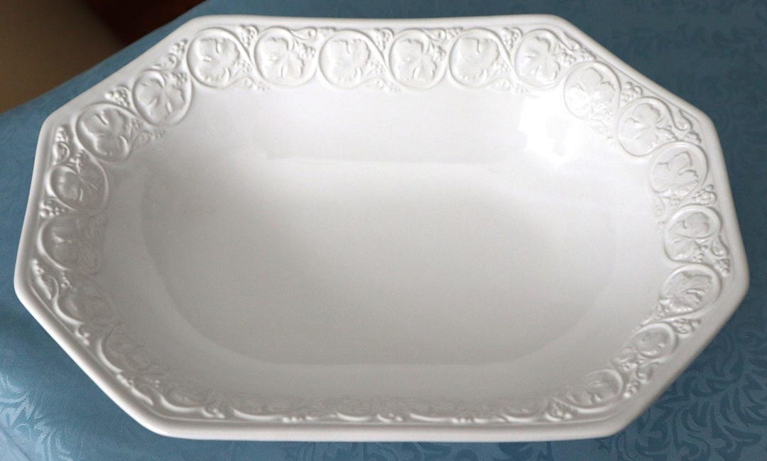 Pizzato White Octagonal LARGE Serving Bowl Embossed Leaf Leaves Dish ...