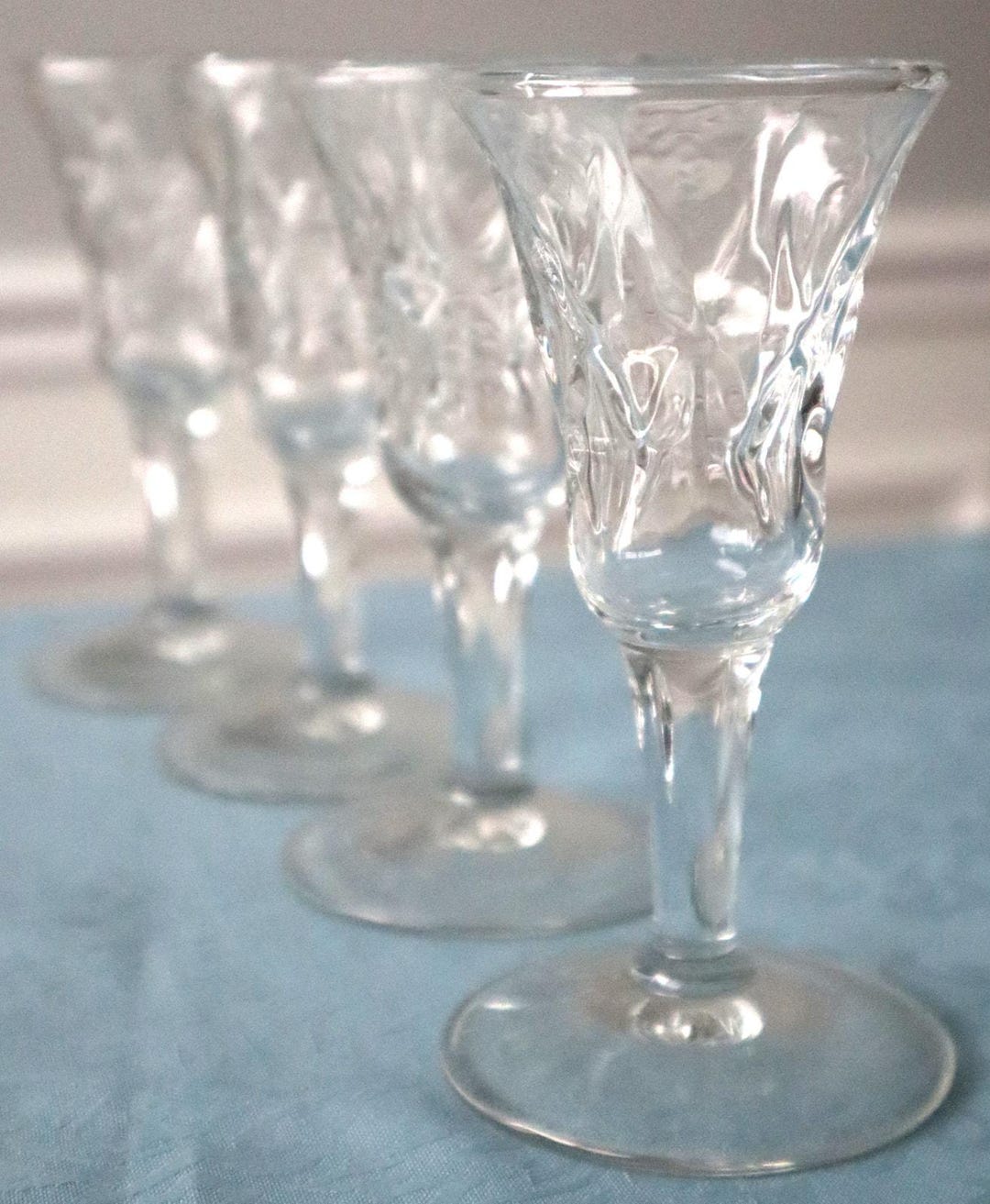 MCM Cordial Liqueur Glasses SET of 4 Fluted Wine Sherry Wavy Asymmetric ...