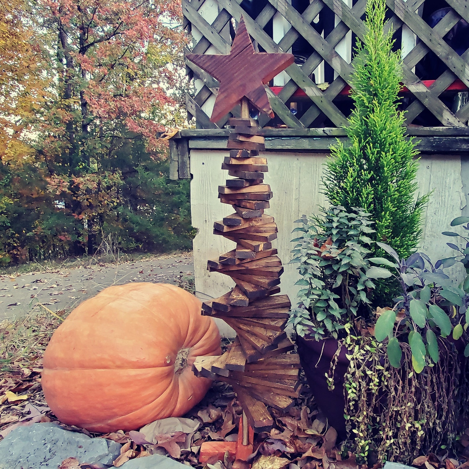 Handmade Wooden Spiral Christmas Tree With Star at the Top - Etsy