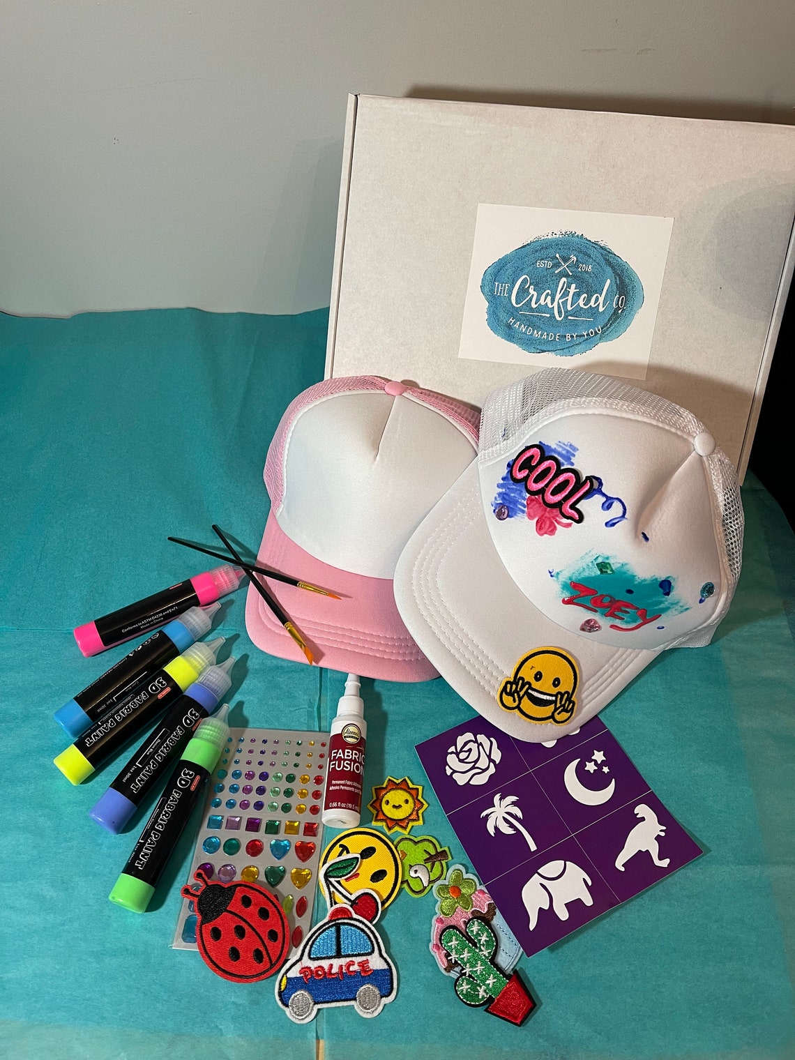 Party Box Design-a-hat Craft Kit for Four - Etsy
