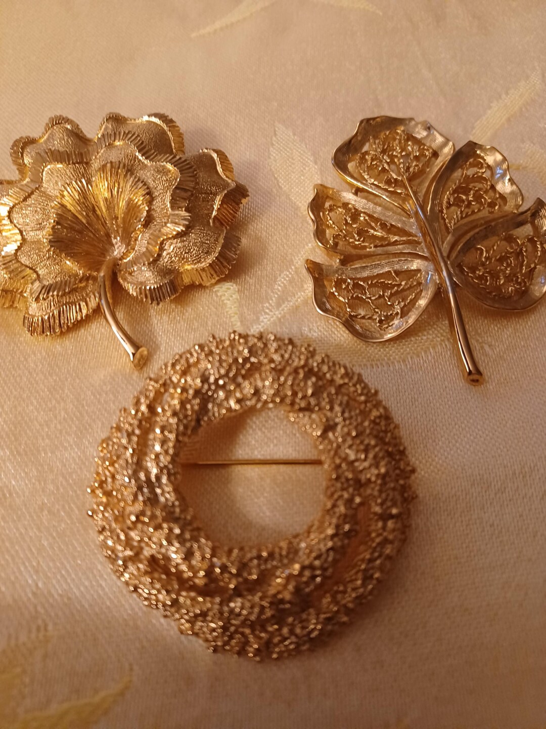 Vintage Brooches Assortment Bundle - Etsy