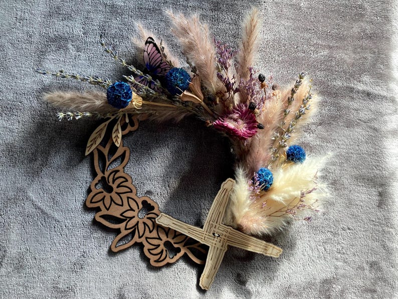 Mini Imbolc Brigid Cross Dried Flower Wreath, Midwinter Candlemas St ...