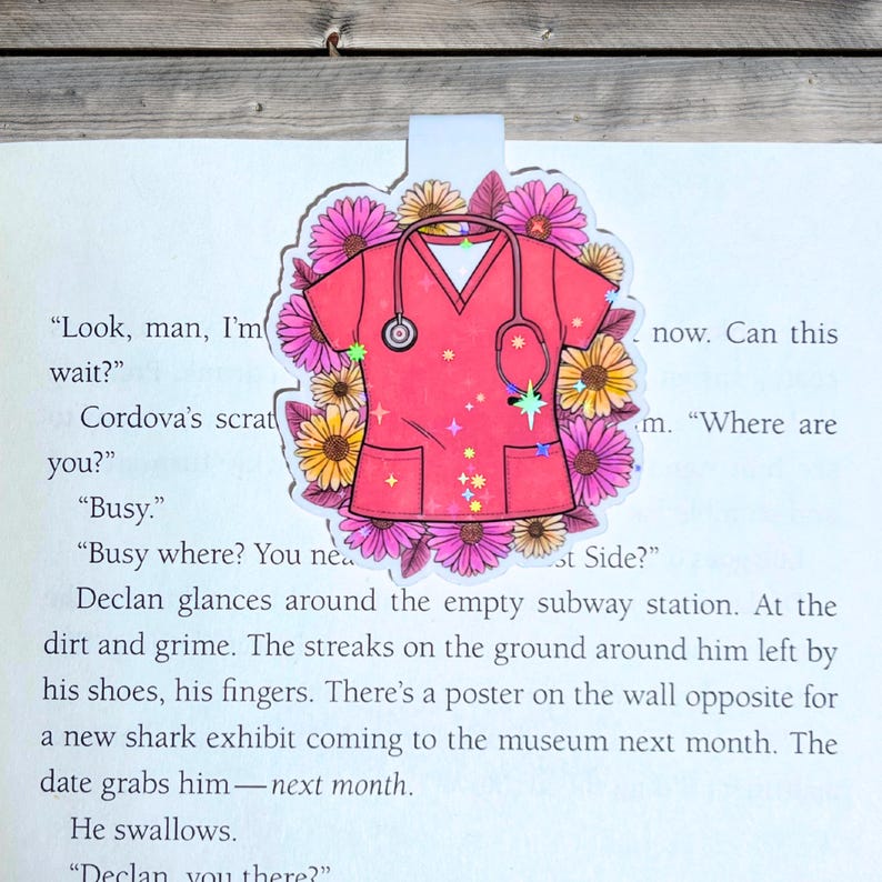 Nurse Scrubs Magnetic Bookmark, Nursing Bookmark, Medical Bookmark ...