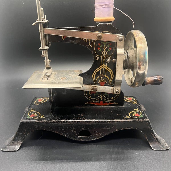 Hand Crank Sewing Machine - Etsy