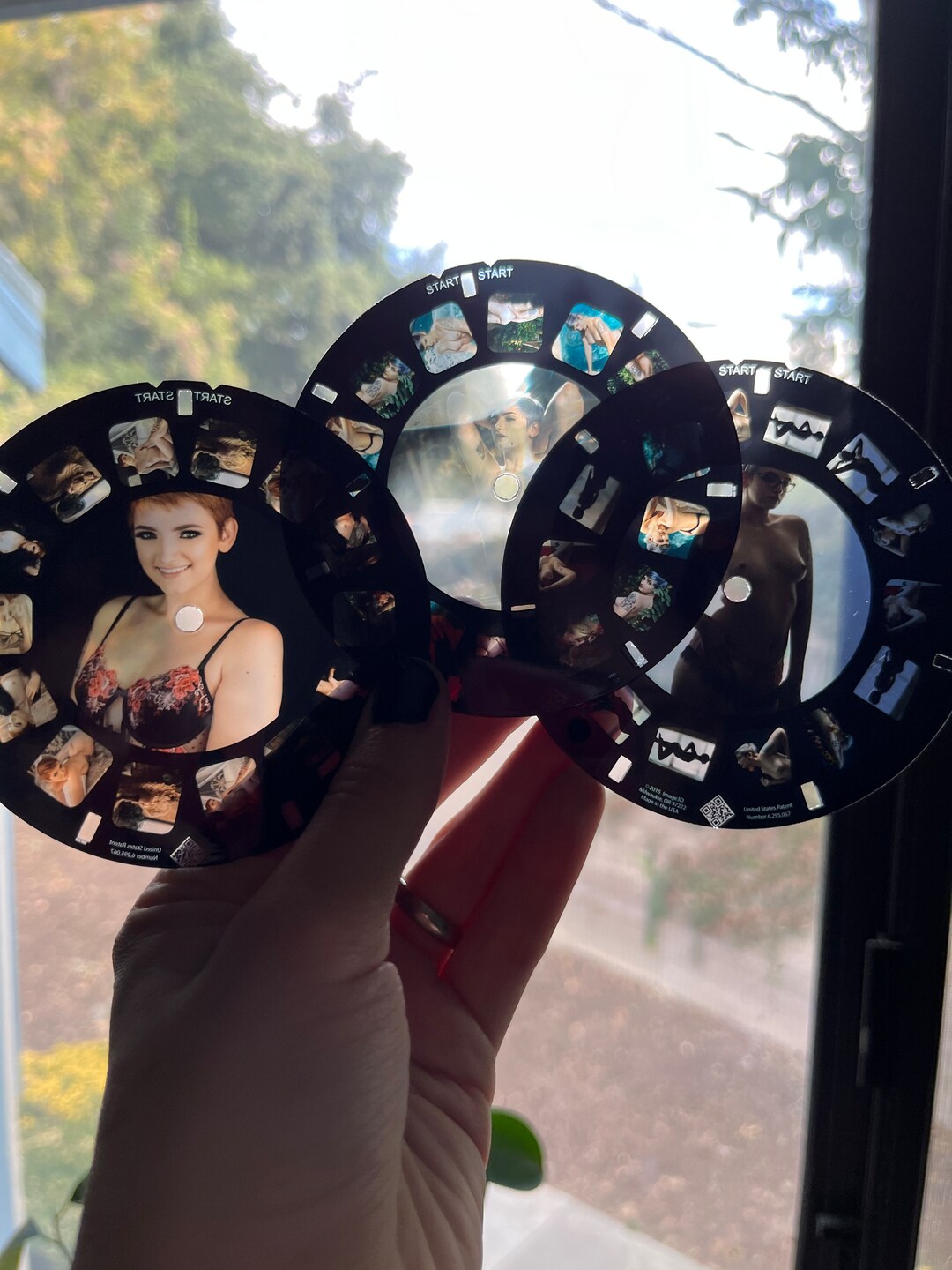 NP Retro Viewfinder With 3 Reels of Naughty Professional Photos! - Etsy
