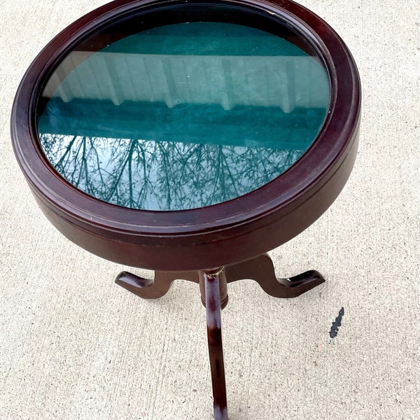 Curio Table - Etsy