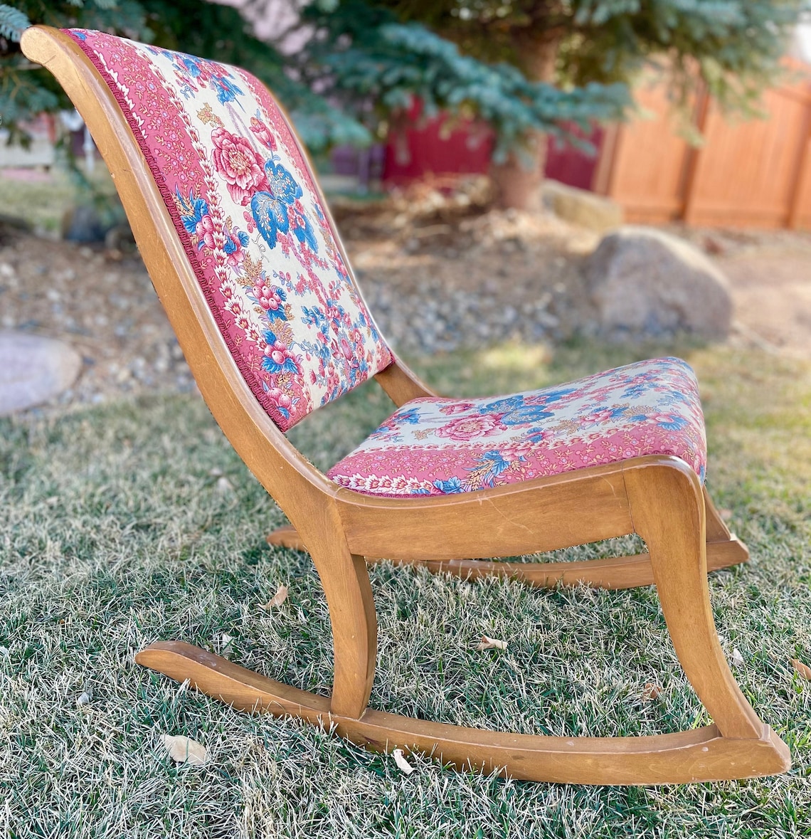 Vintage Sewing Rocker With Floral Pattern Linen Upholstery Antique Lady ...