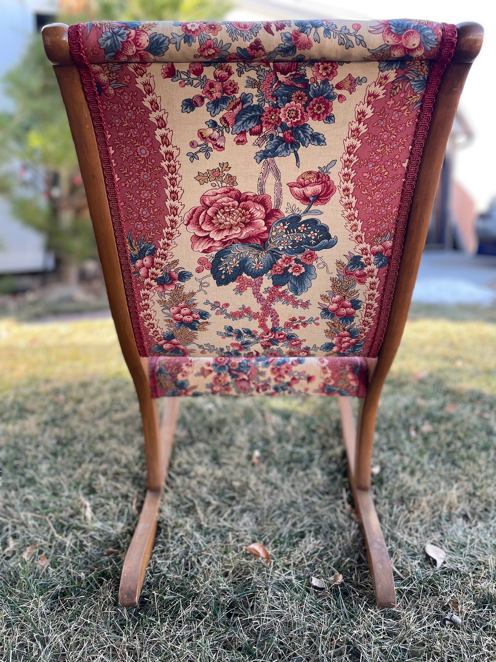 Vintage Sewing Rocker With Floral Pattern Linen Upholstery Antique Lady ...