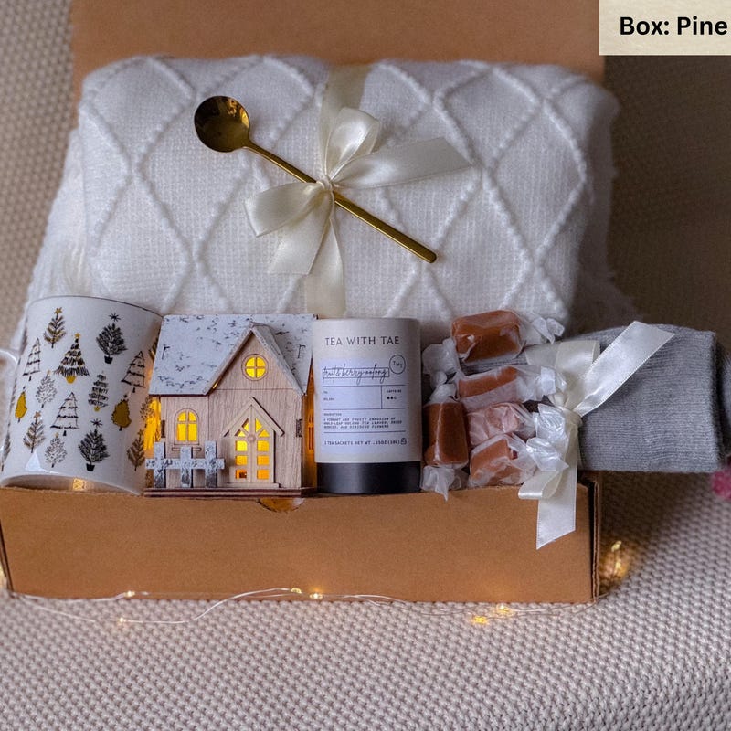 Gift Box for Women - 60+ Gift Ideas for 2024