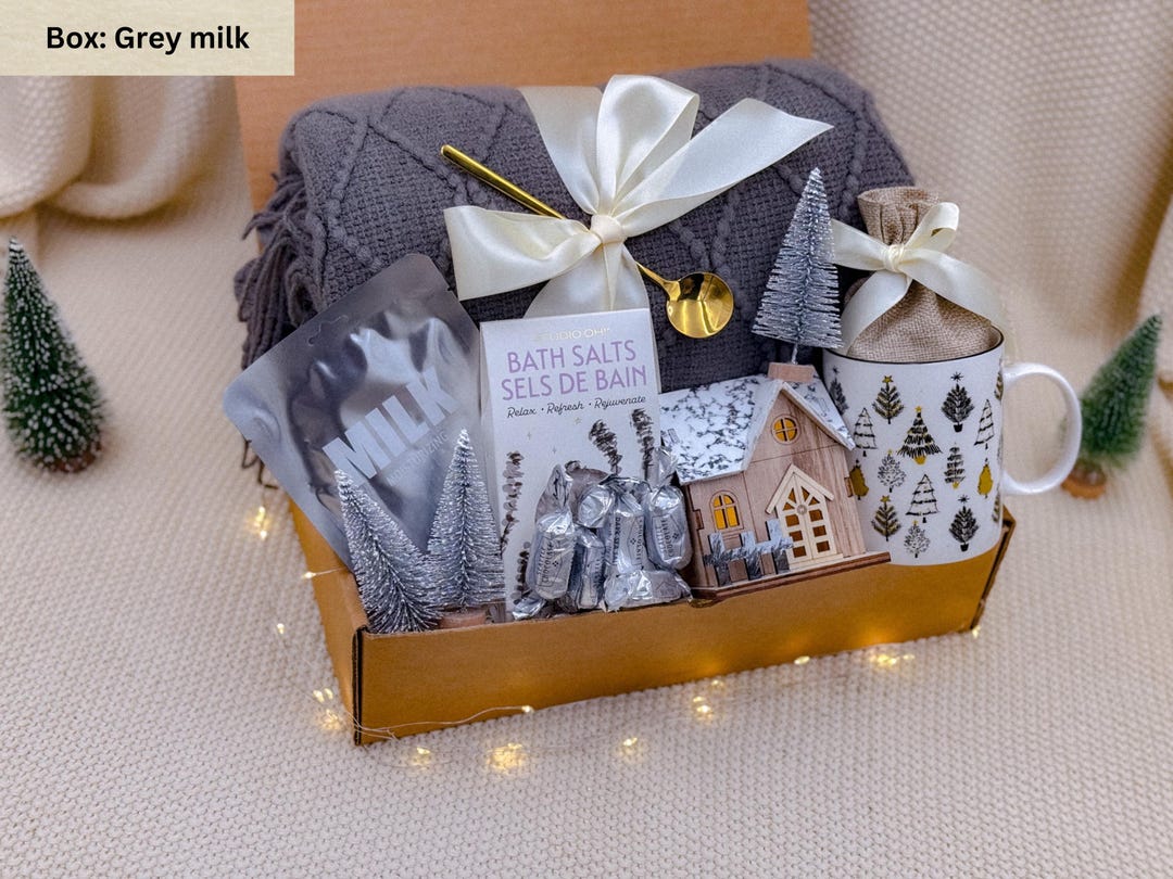 Unisex Winter Gift Box, New Year Gift Basket for Her, Hygge Christmas ...