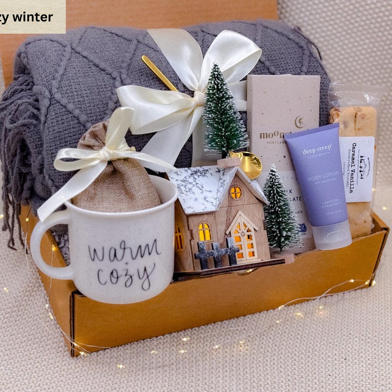 Admin Gifts for Christmas - 60+ Gift Ideas for 2025