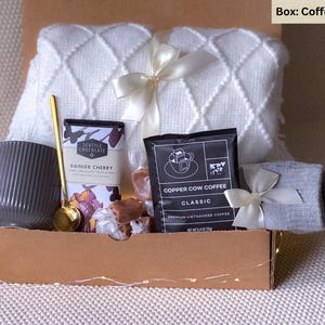 Welcome to the Team Gift Box, Corporate Gifts for Onboarding New Hires ...